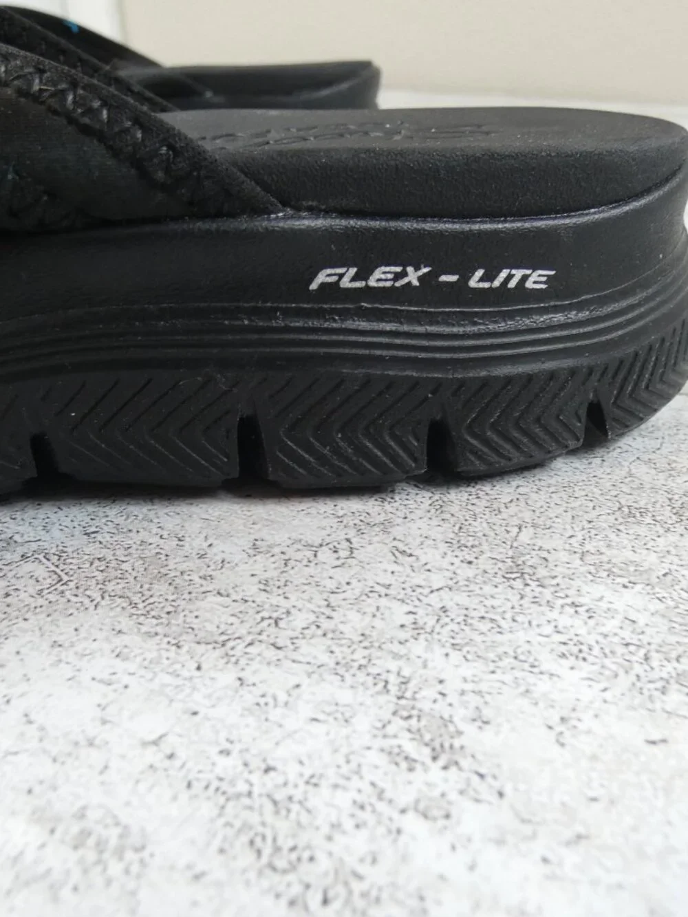Skechers | Shoes | Skechers Sandal Lex Light Yoga Foam Minimalist Post ...